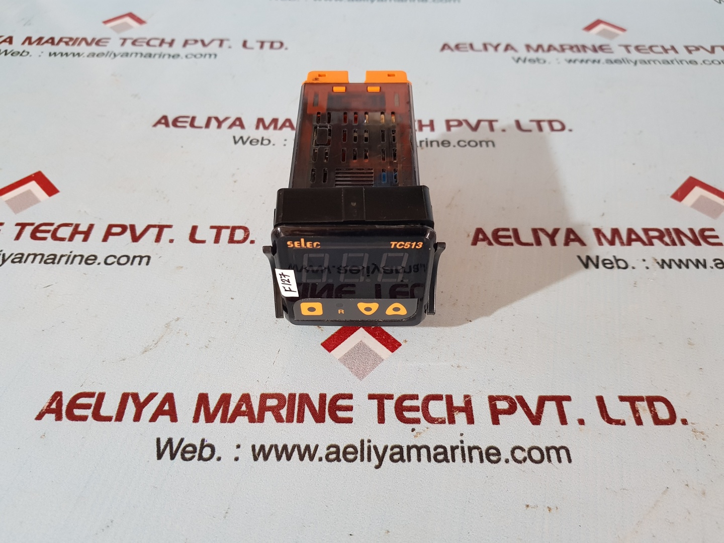 SELEC TC513 TEMPERATURE CONTROLLER - Aeliya Marine