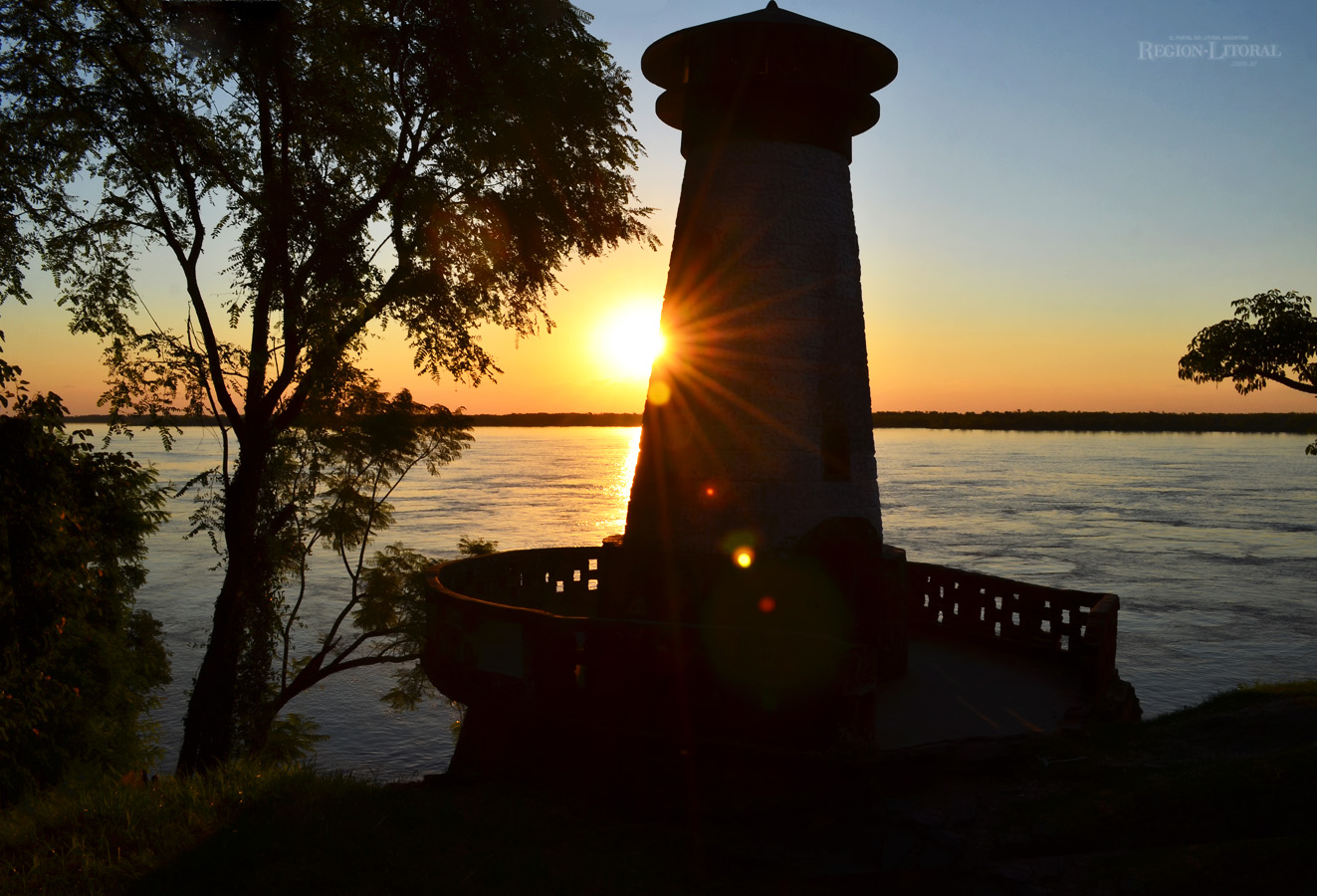 Entre Rios - El Faro de La Paz - Region Litoral