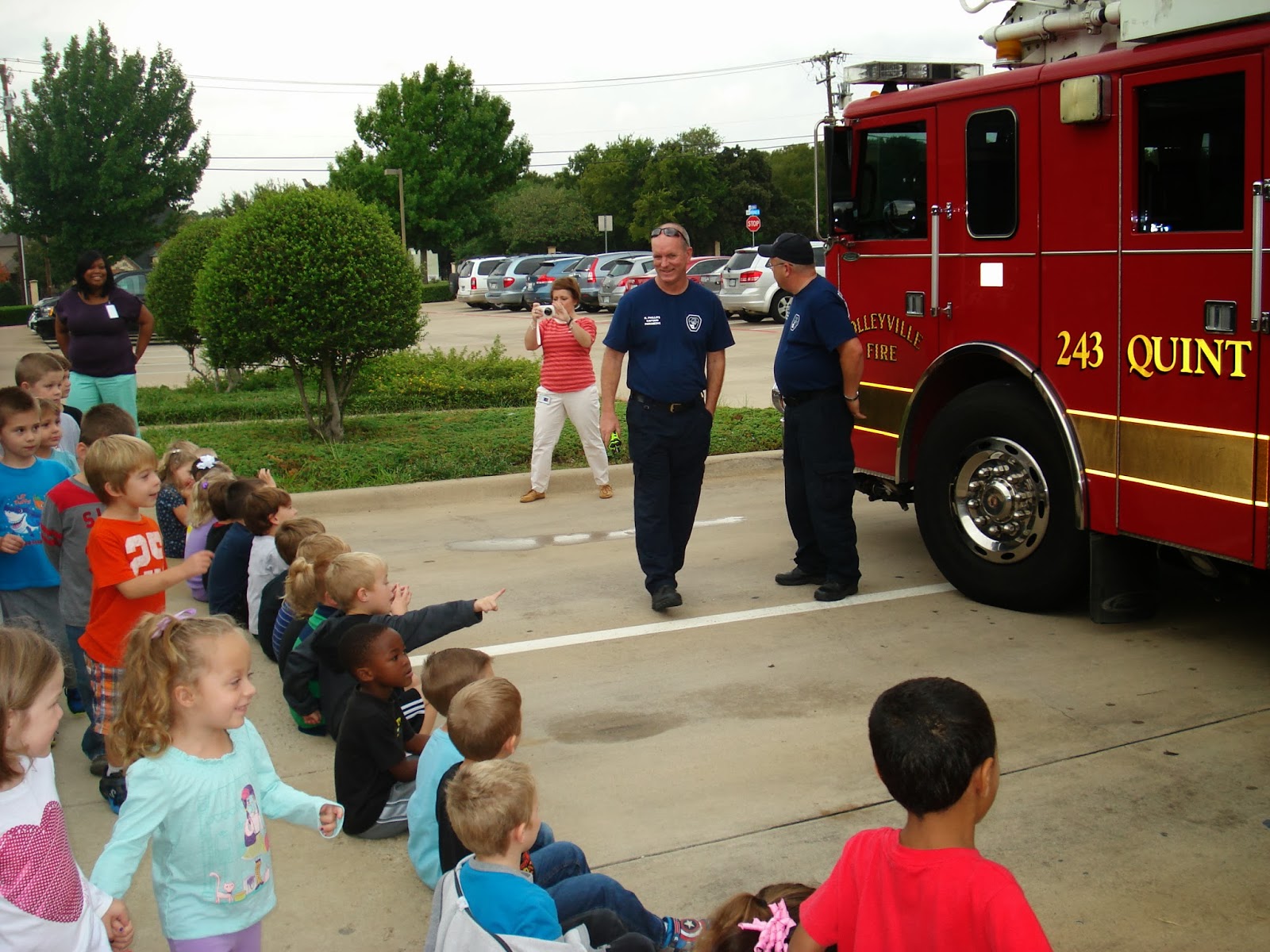 Pre K Sweet Peas: Visit from the Colleyville Fire Department!