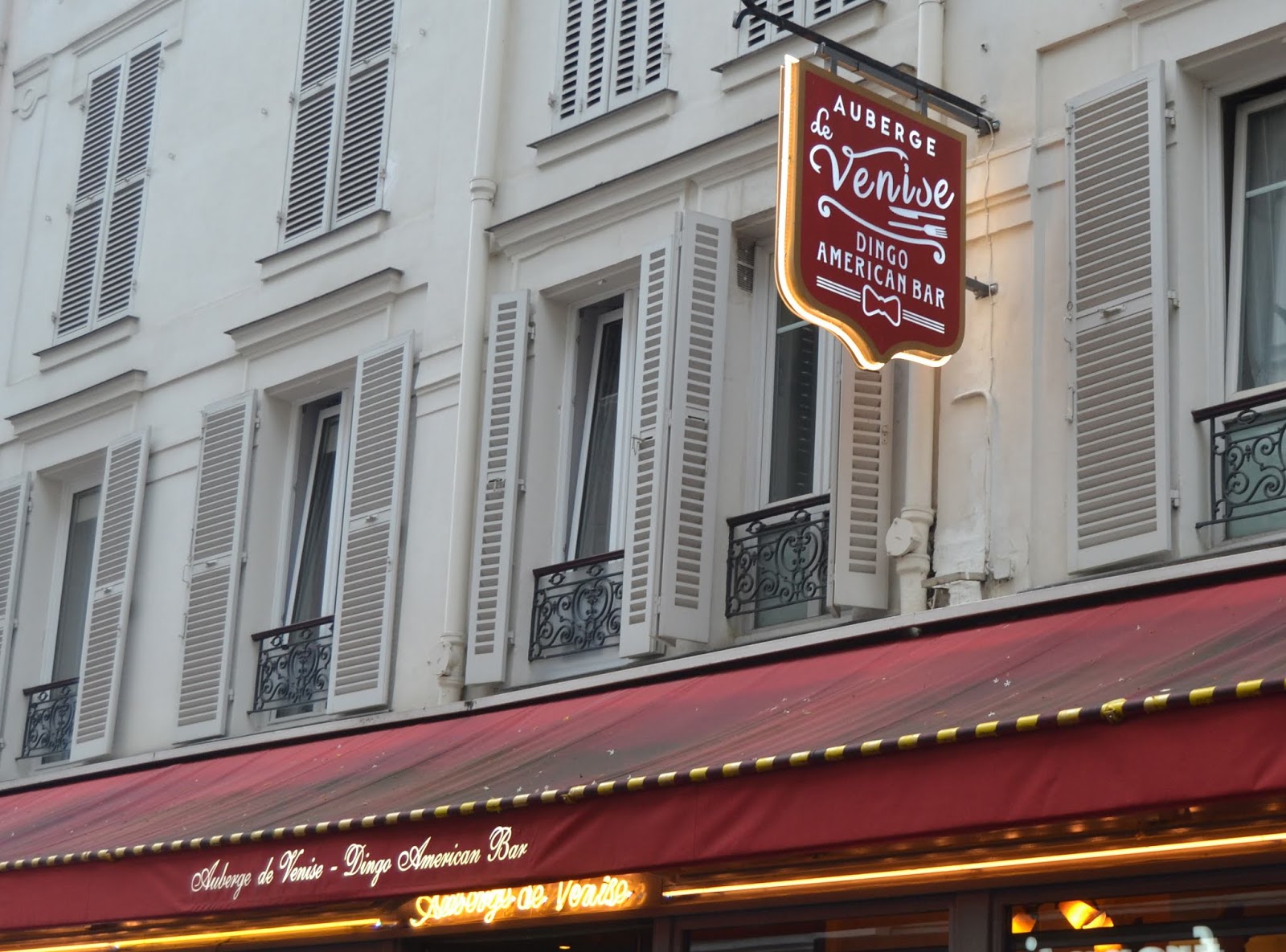 From Swerve of Shore to Bend of Bay: The Joyce Trail in Paris: Montparnasse