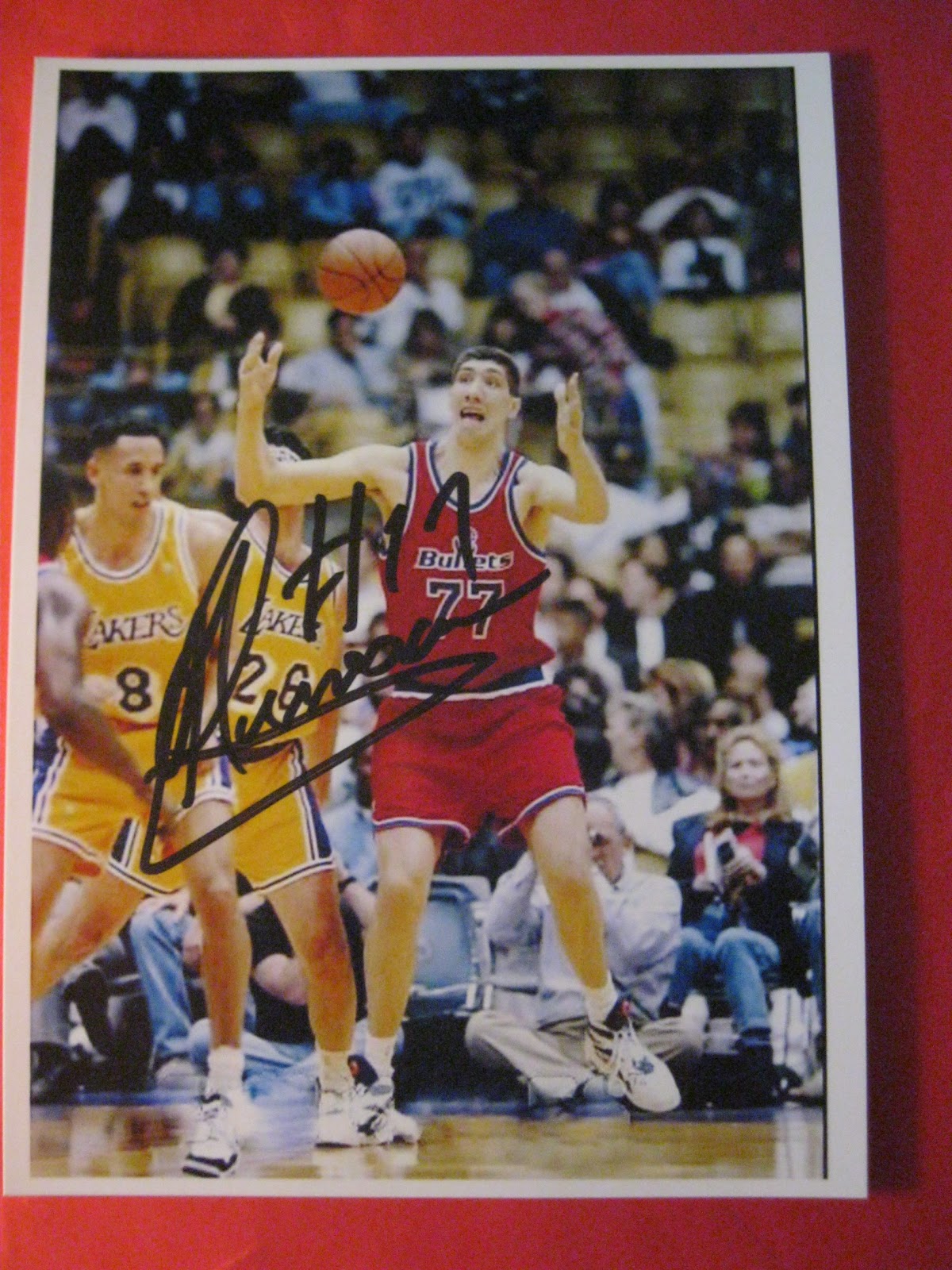 Autograph VIP: Success 2012: Gheorghe Mureșan, the tallest player in ...