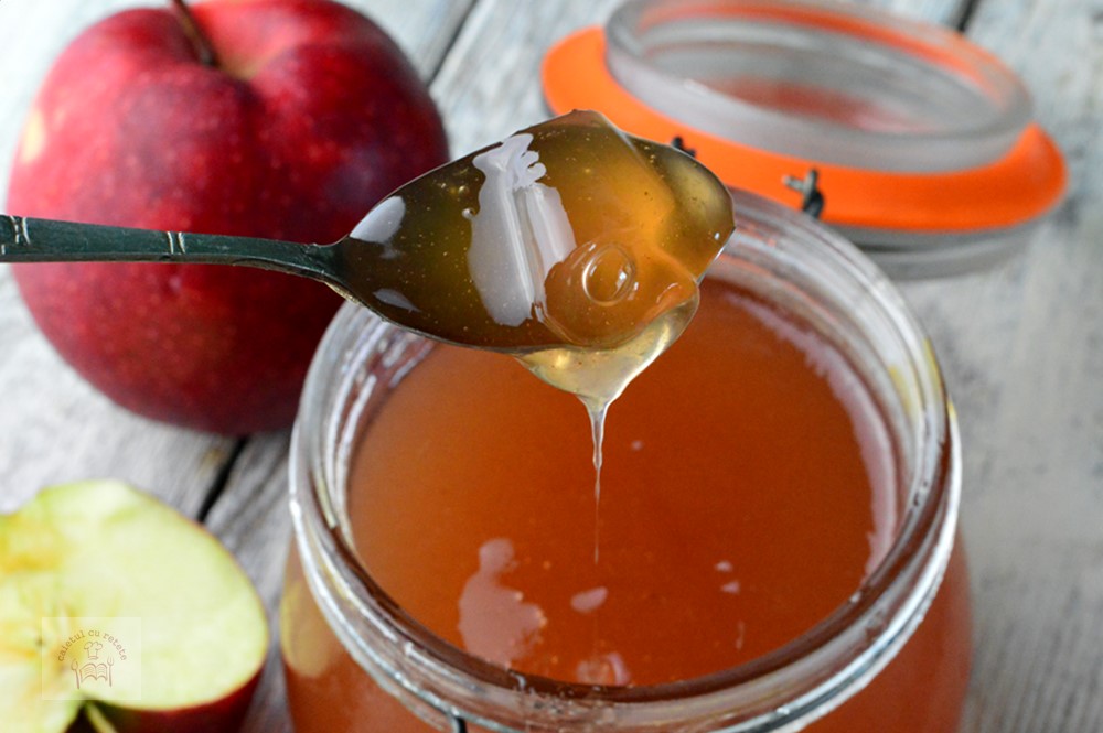 Peltea (jeleu) de mere - CAIETUL CU RETETE