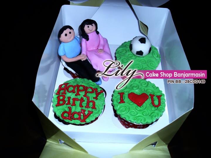 Lily Cake Shop Banjarmasin: KUE ULTAH TEMA SEPASANG KEKASIH