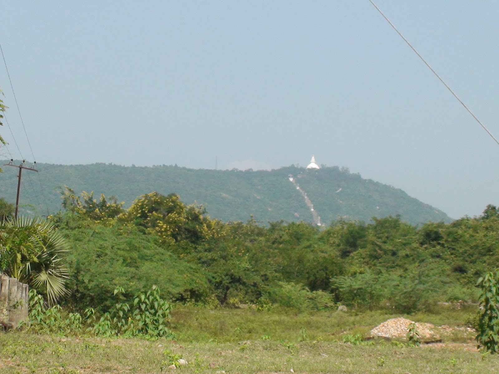 Varsha's travels!: RAJGRIH to RAJGIR- CAPITAL OF MAGADH EMPIRE.