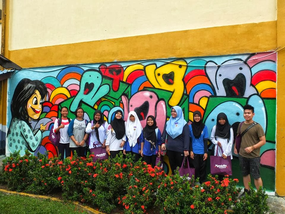 Joys of School Life: 'Joy School' Graffiti