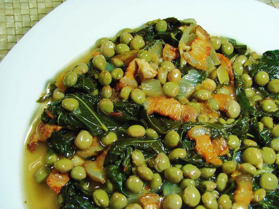 kardis, kadyos, pigeon peas ~ PINAKBET REPUBLIC