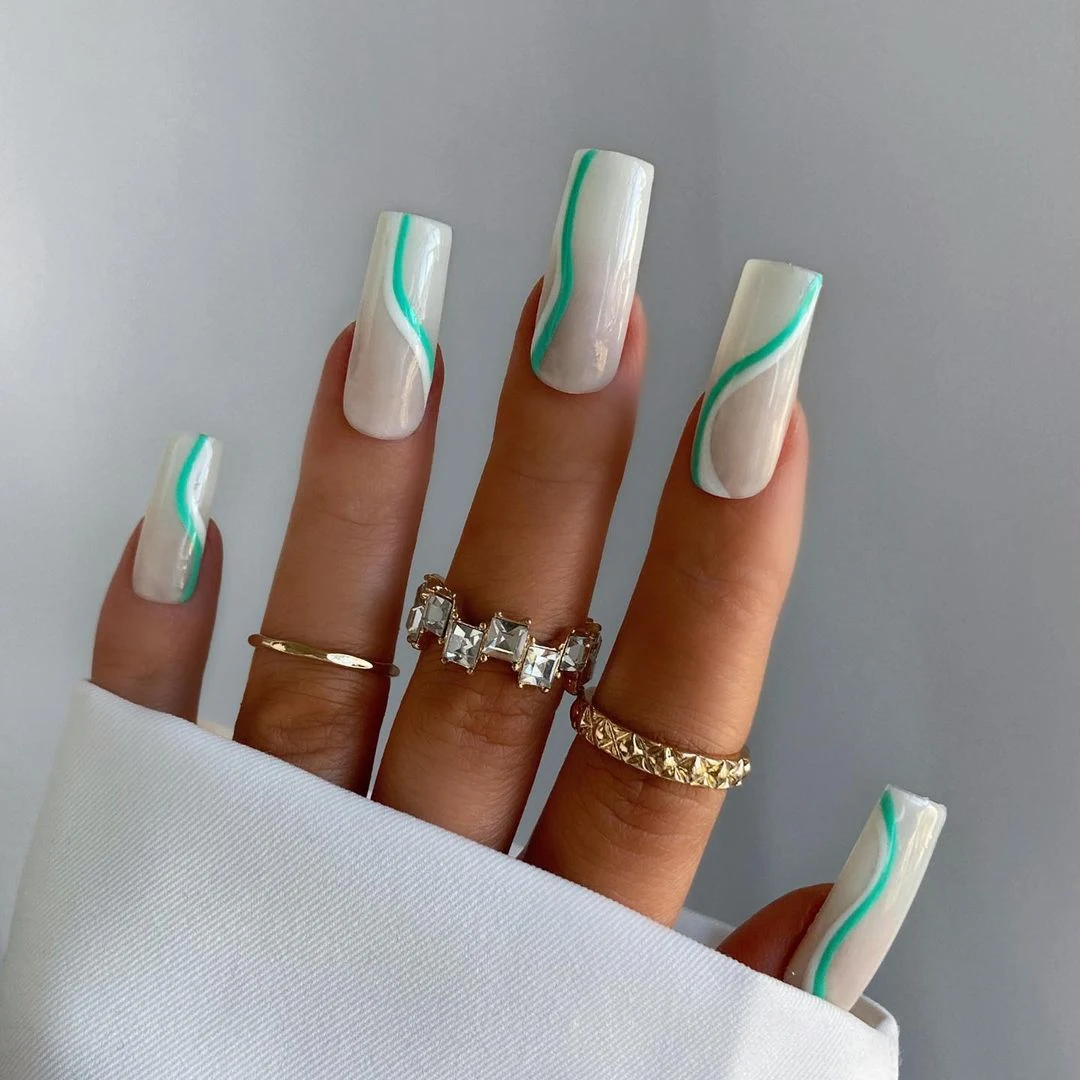 The hottest press on nail designs 2021 | Melody Jacob