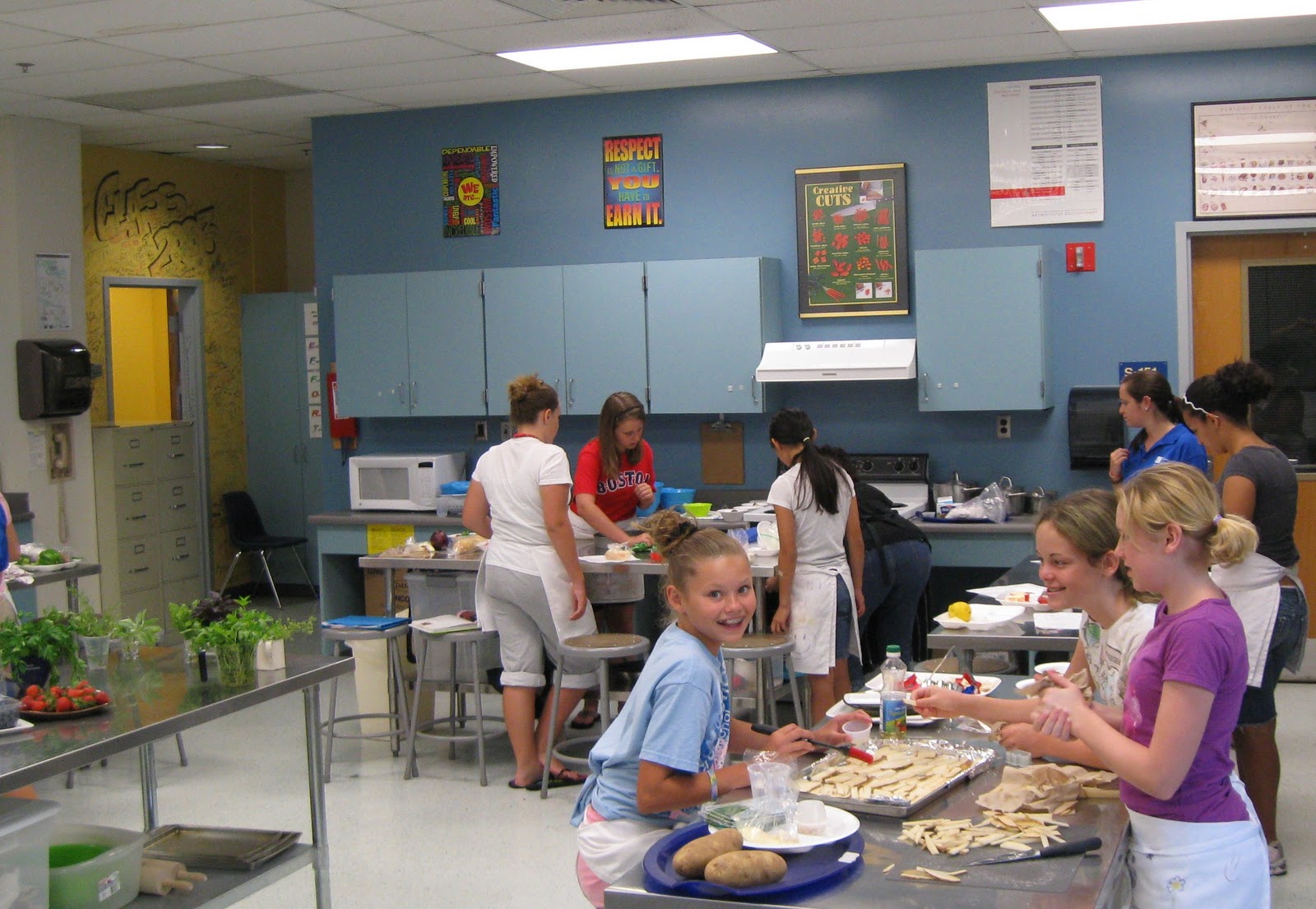 Cooking with Chef Alba : Food Pics from My Teen Cooking Class Challenges