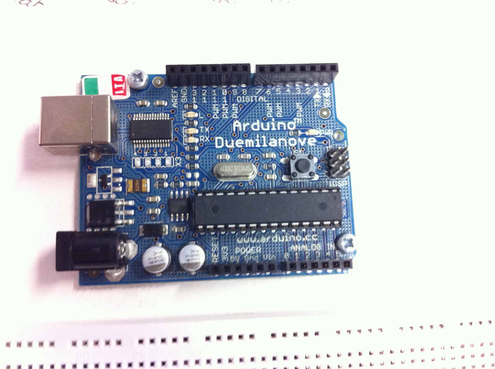 BADCL Design Project 3. Rowena: The Arduino board