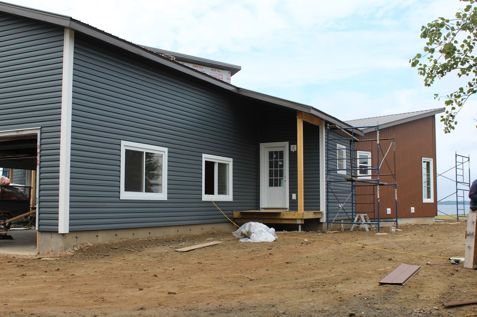 Kyrotime: Metal Siding Begins!