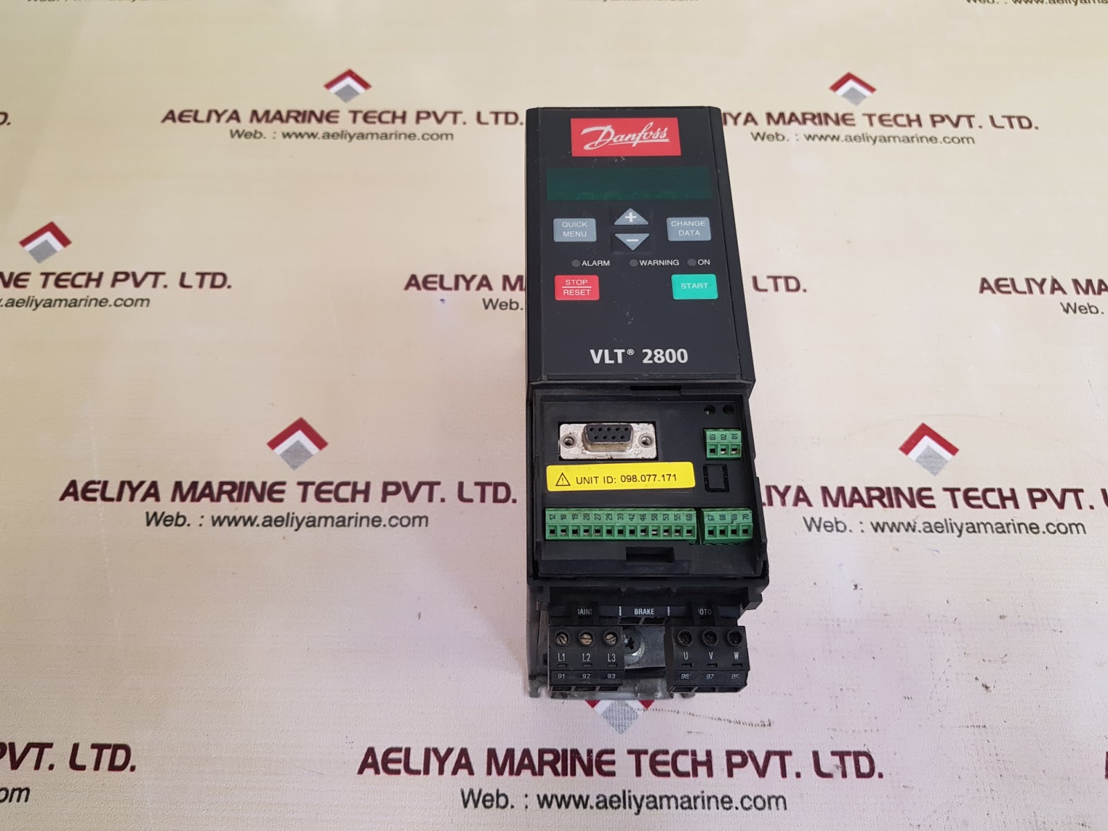 DANFOSS VLT 2800 CONTROL UNIT 195N1001 - Aeliya Marine