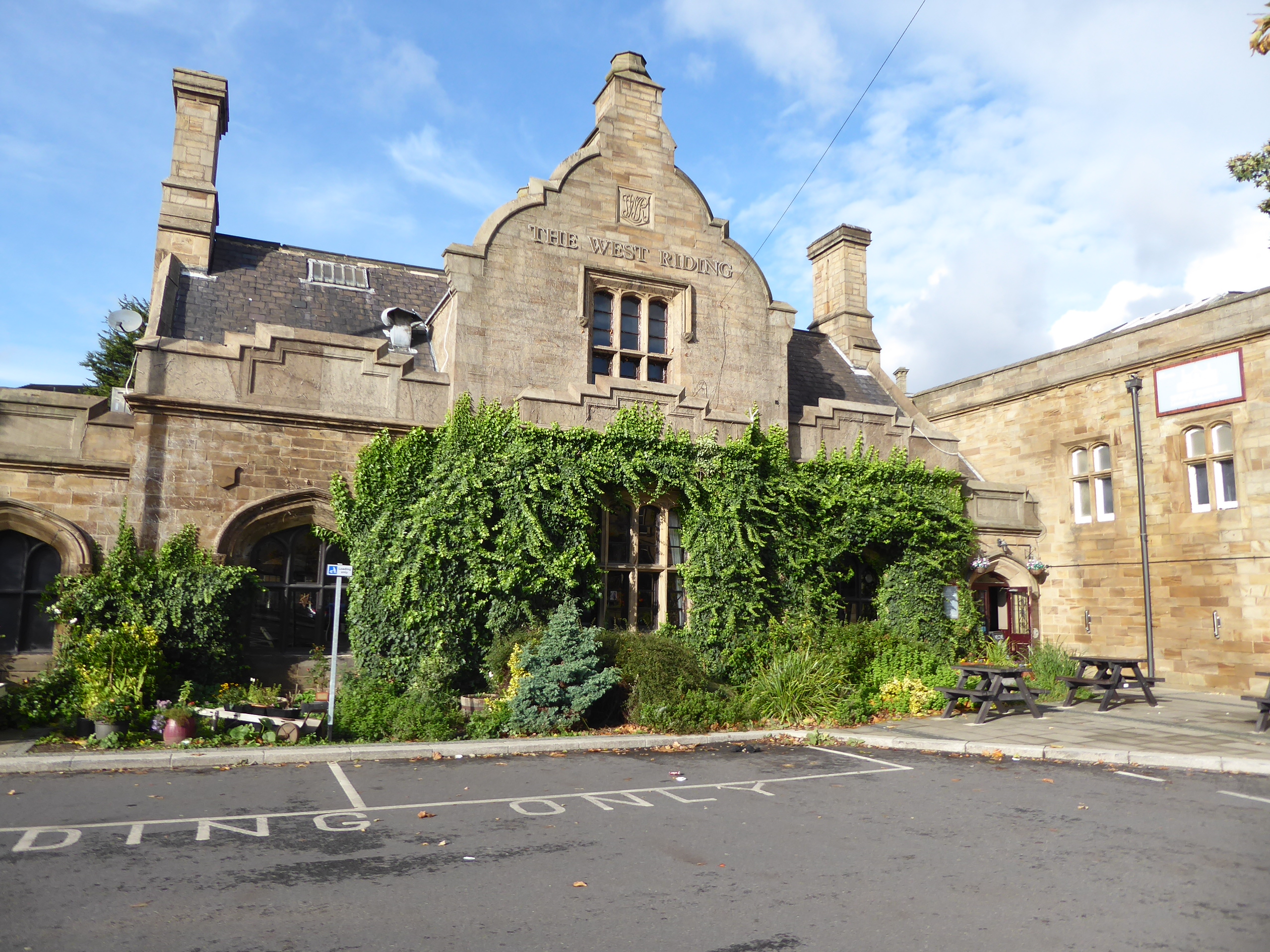 Prop Up the Bar: Trans Pennine Pub Ticking