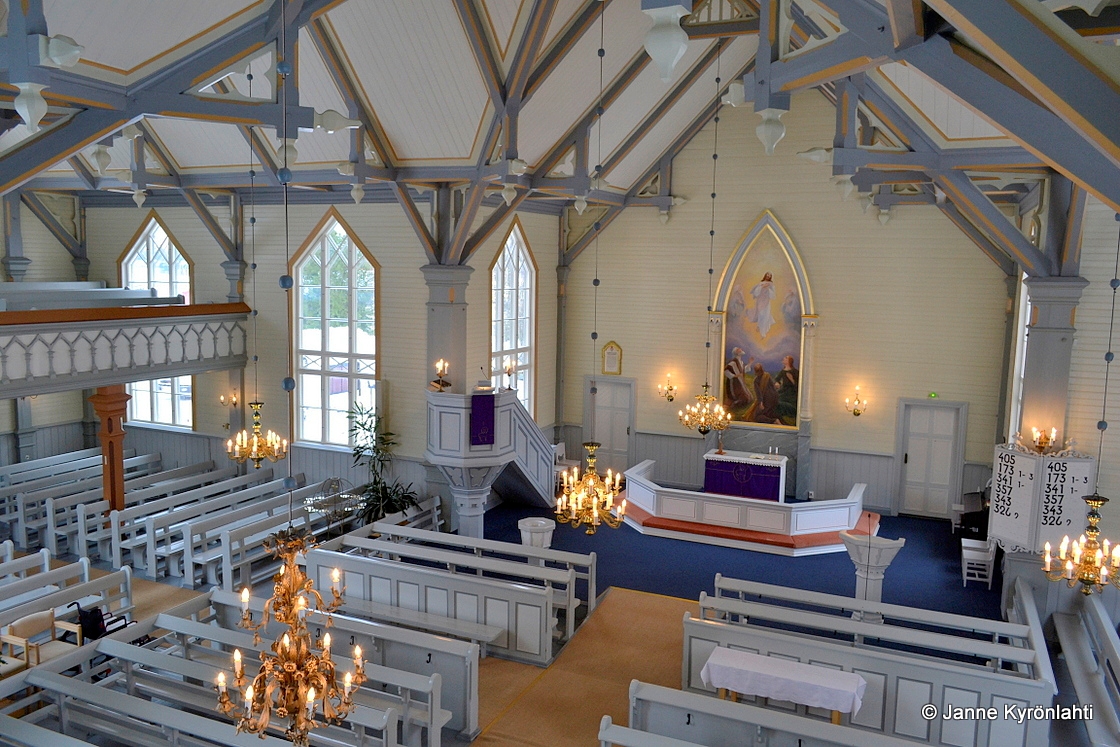 JPK-kuvasivut: Reisjärven kirkko