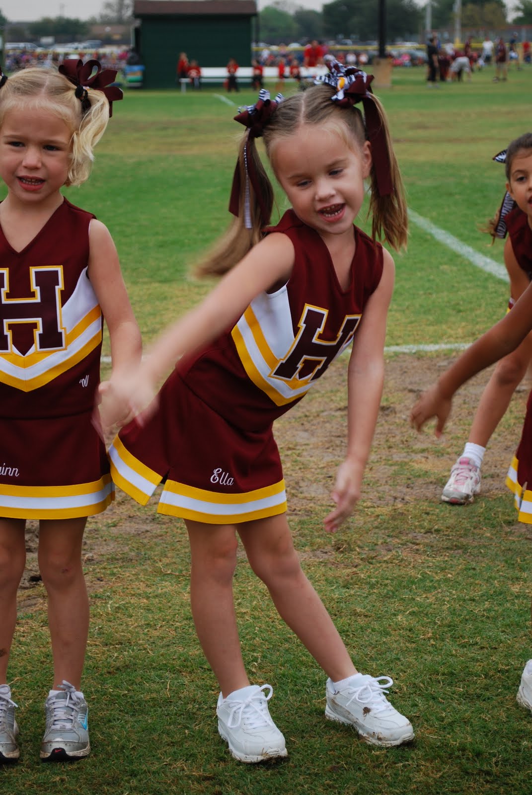 Starring the Stewarts: A Day Full of Cheer!!