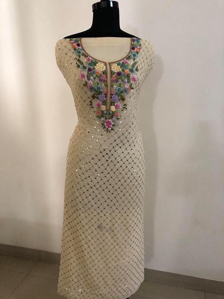 Trendy Suits Ideas For Jaggo / How To Choose Unique Punjabi Suit For ...