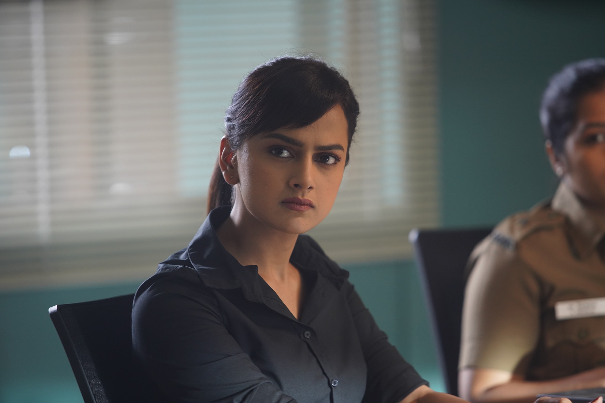 Chakra movie (2020) images stills | Vishal, Shraddha Srinath, Regina ...