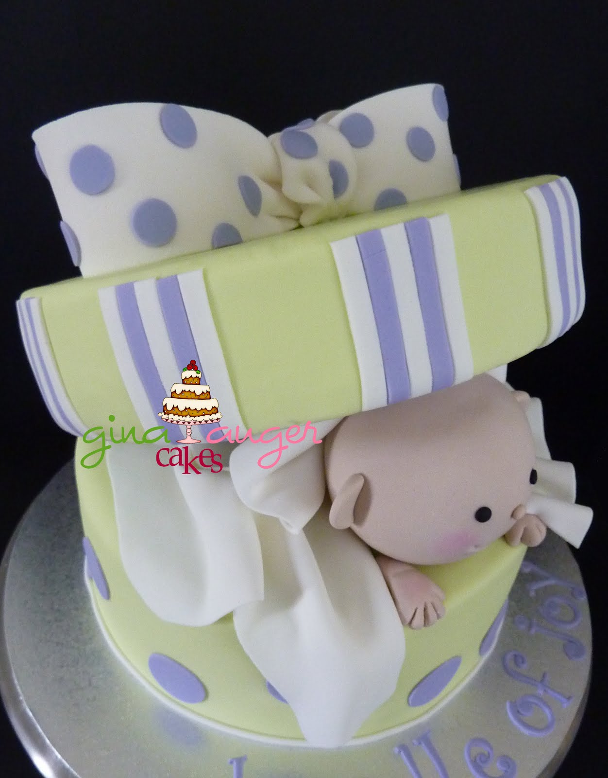 Top That!: 'Out of the box' Baby Shower Cake