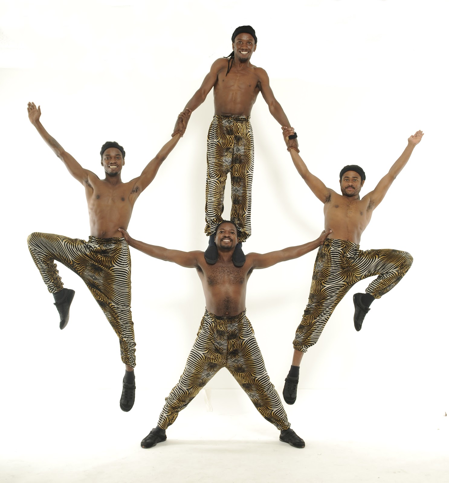 Shoreline Area News: Non-Stop Action with Kenya Safari Acrobats at ...