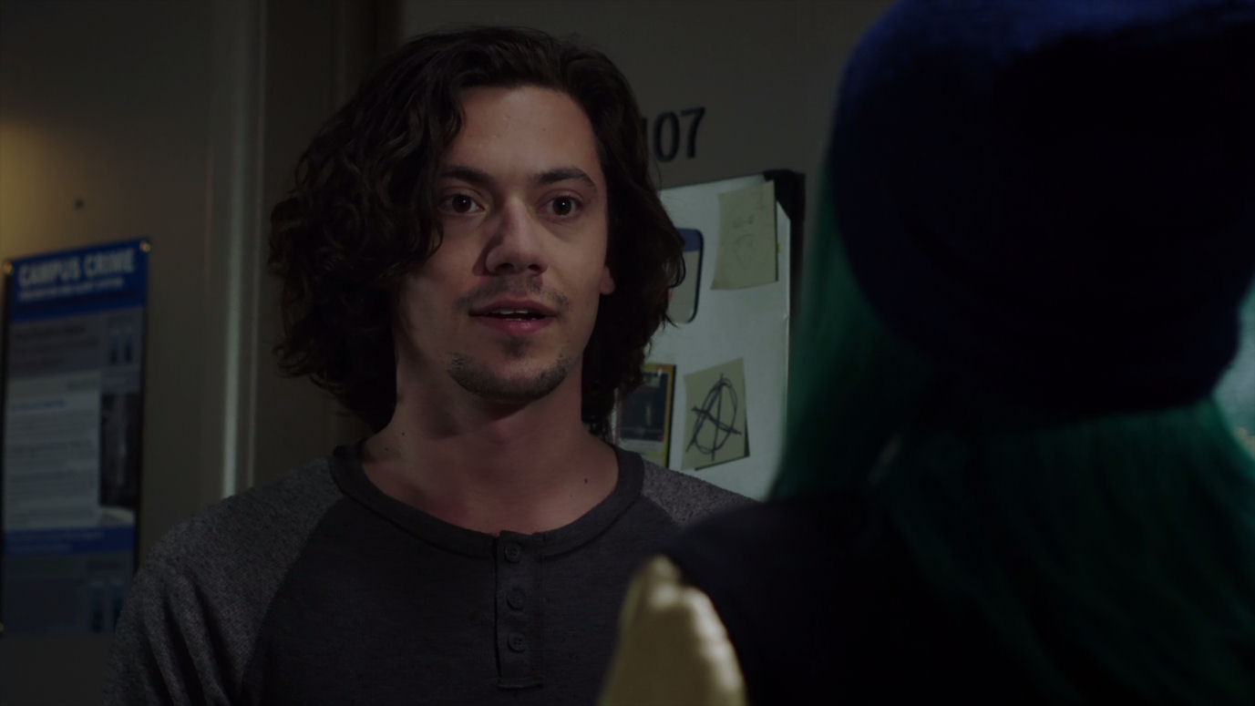 Stephen Friedrich on Sweet Vicious (2016) ~ DC's Men of the Moment