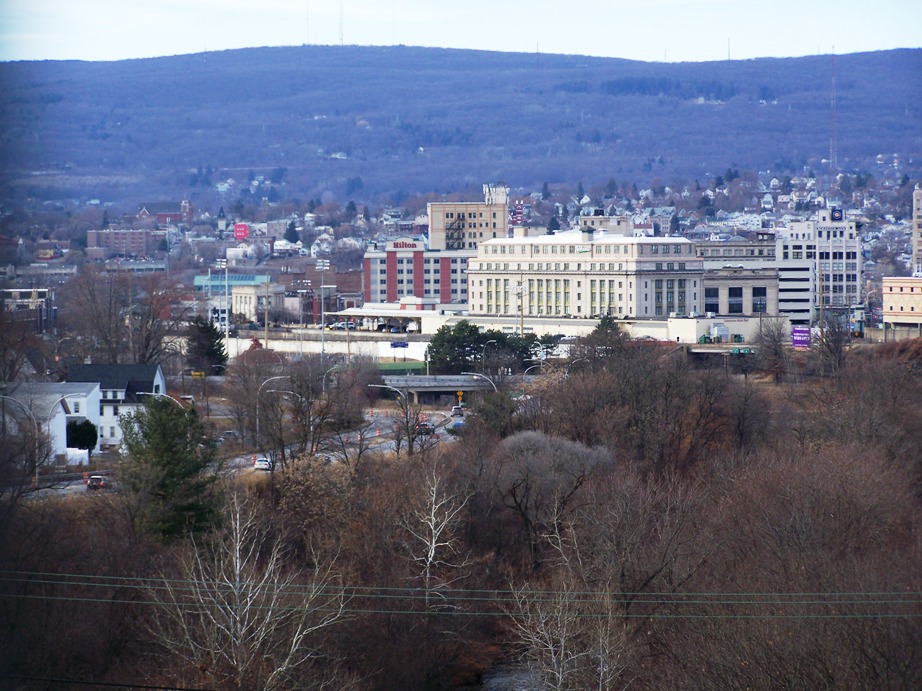Frank's Place: Scranton Skyline