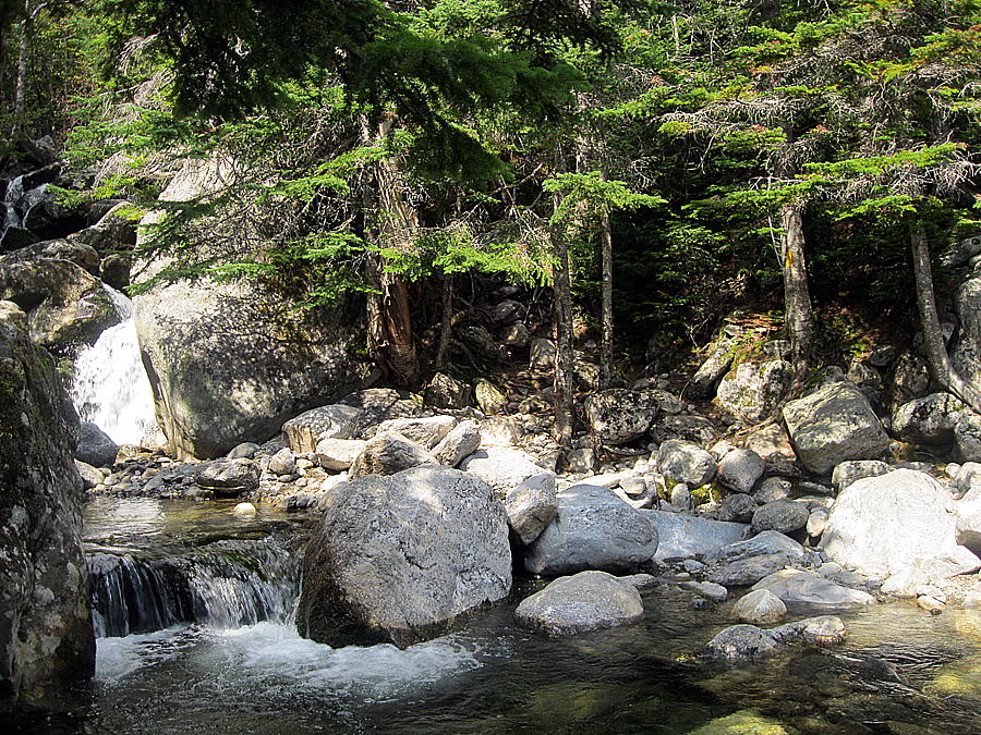 Hiking in the White Mountains: Huntington Ravine Trail