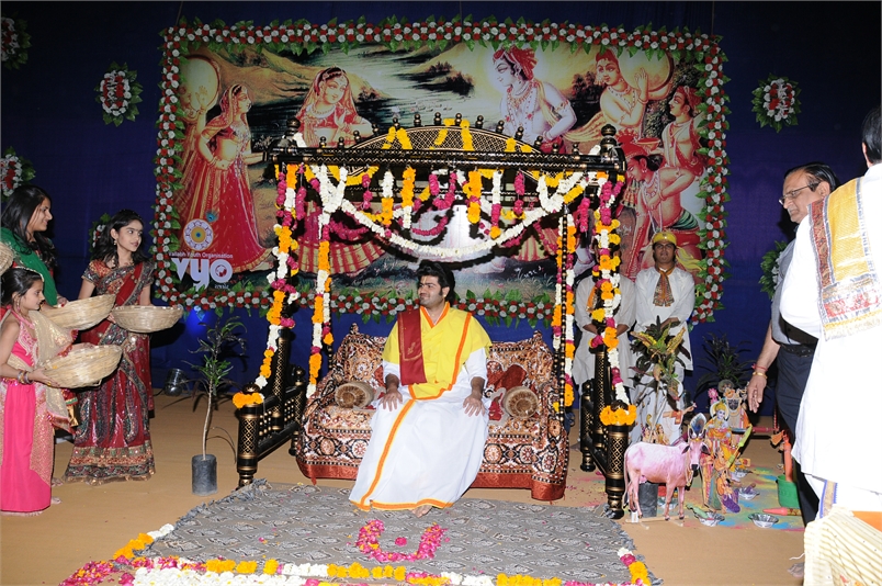 VYO: Photos of VYO Rajkot celebrates Holi Rasiya & Phool Faag Utsav