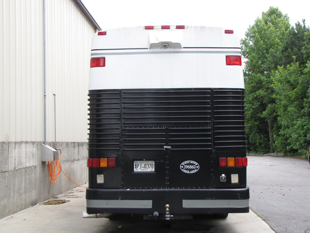 1969 MCI Bus: 1969 MCI Bus Conversion