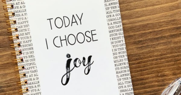 She's Crafty: How to make a matching Notebook and Pen set for Back to ...