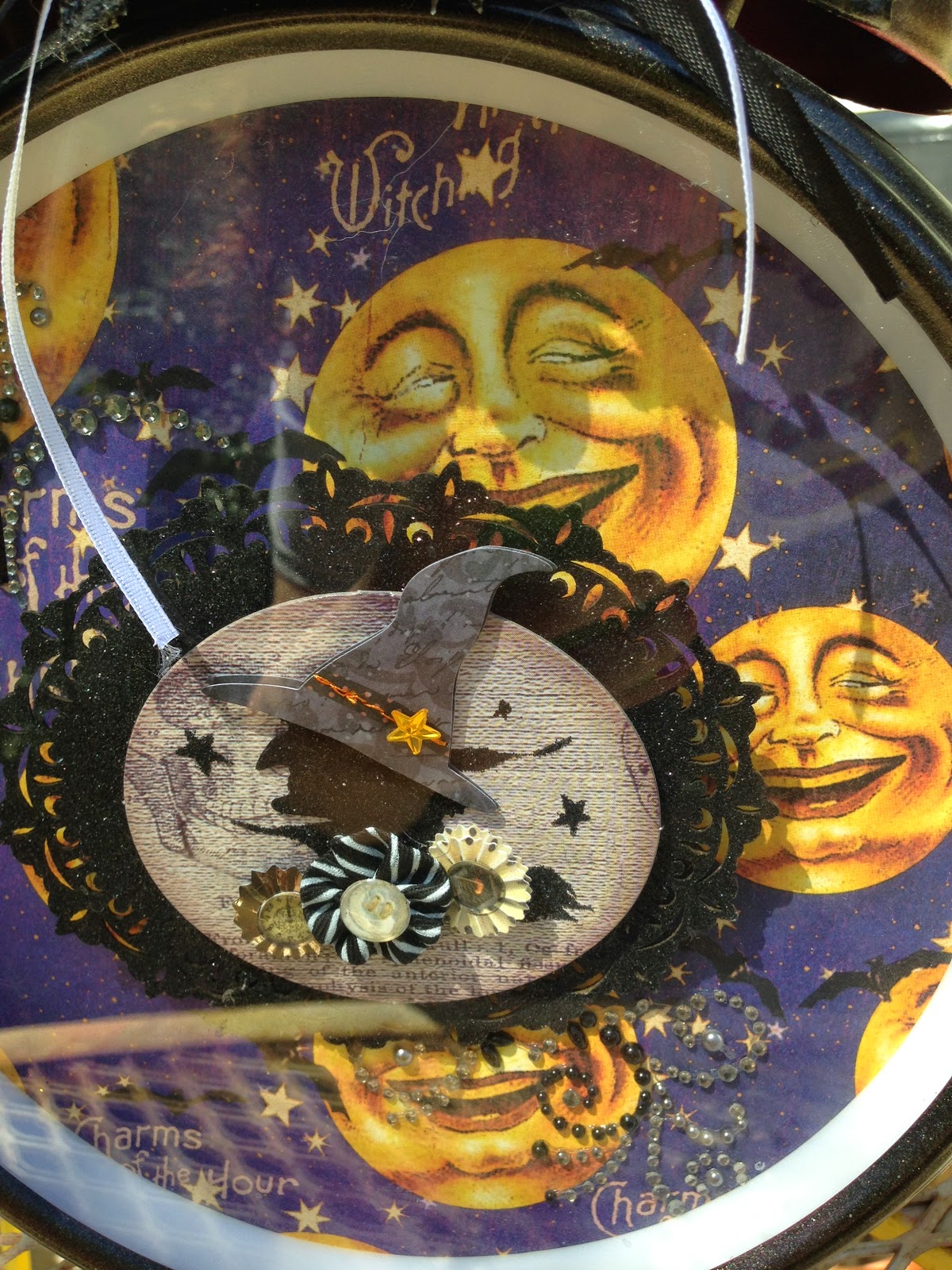 Two Mad Dahlias: The Witching Hour Clock