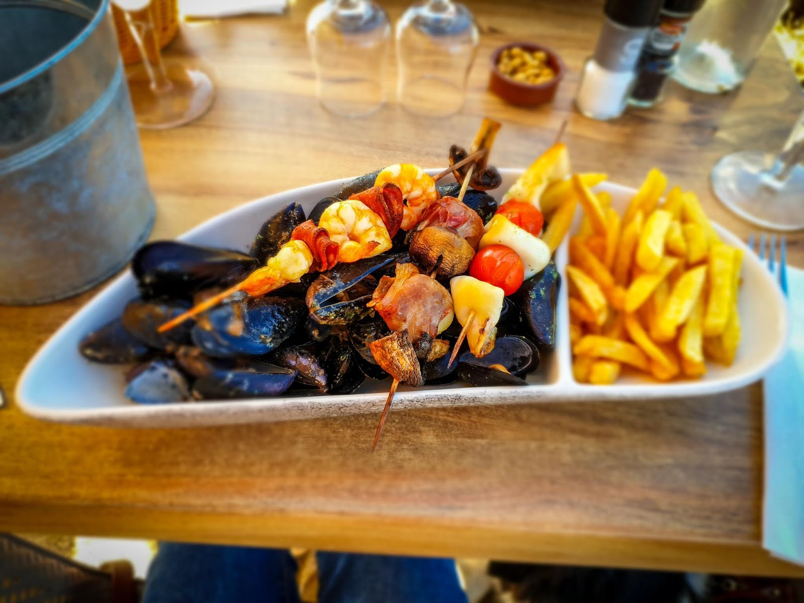 Beth Haslam - Author of the Fat Dogs and French Estates series: 2019