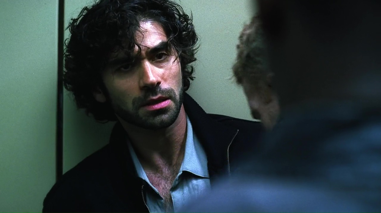 ausCAPS: Billy Khoury shirtless in The Unit 3-05 "Inside Out"