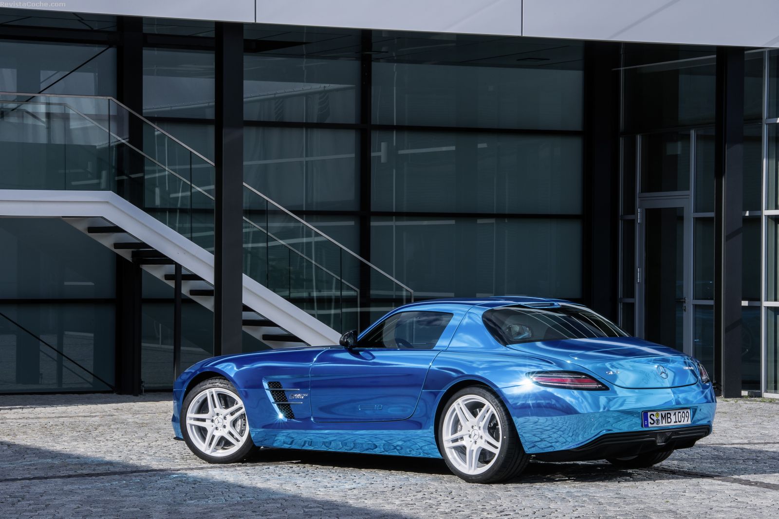 Revista Coche: Precio y fecha de lanzamiento del Mercedes-Benz SLS AMG ...