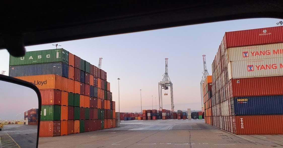 Fat Bloke Travels: Day 5 of 5 Day In The Life Of A HGV Tramper