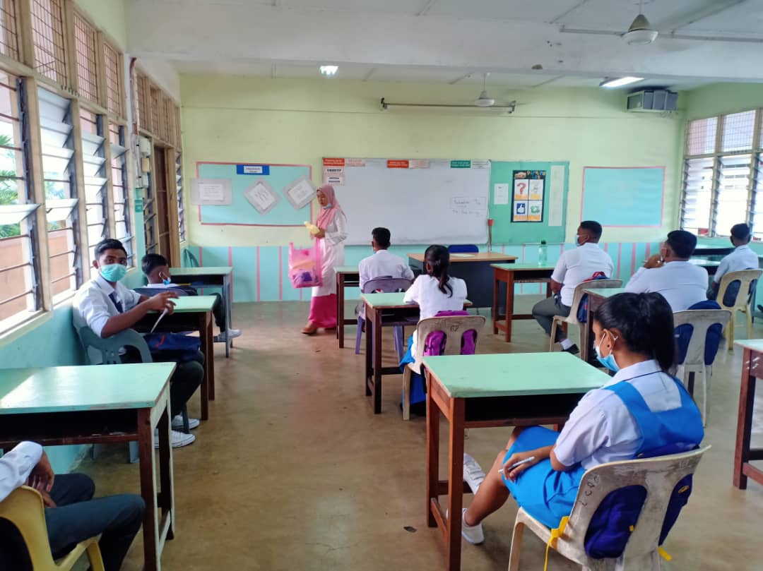 LAMAN BLOG SMK PRAI - PEA 0001: HARI PERTAMA PERSEKOLAHAN - 15 JULAI ...