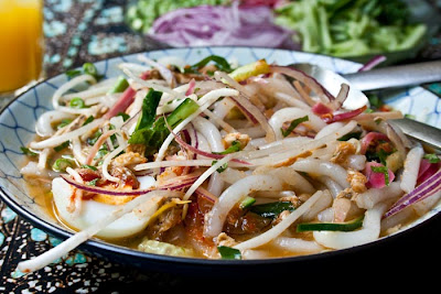 3 hungry tummies: Laksa Kelantan/Laksa Putih, Kelantan Laksa ...