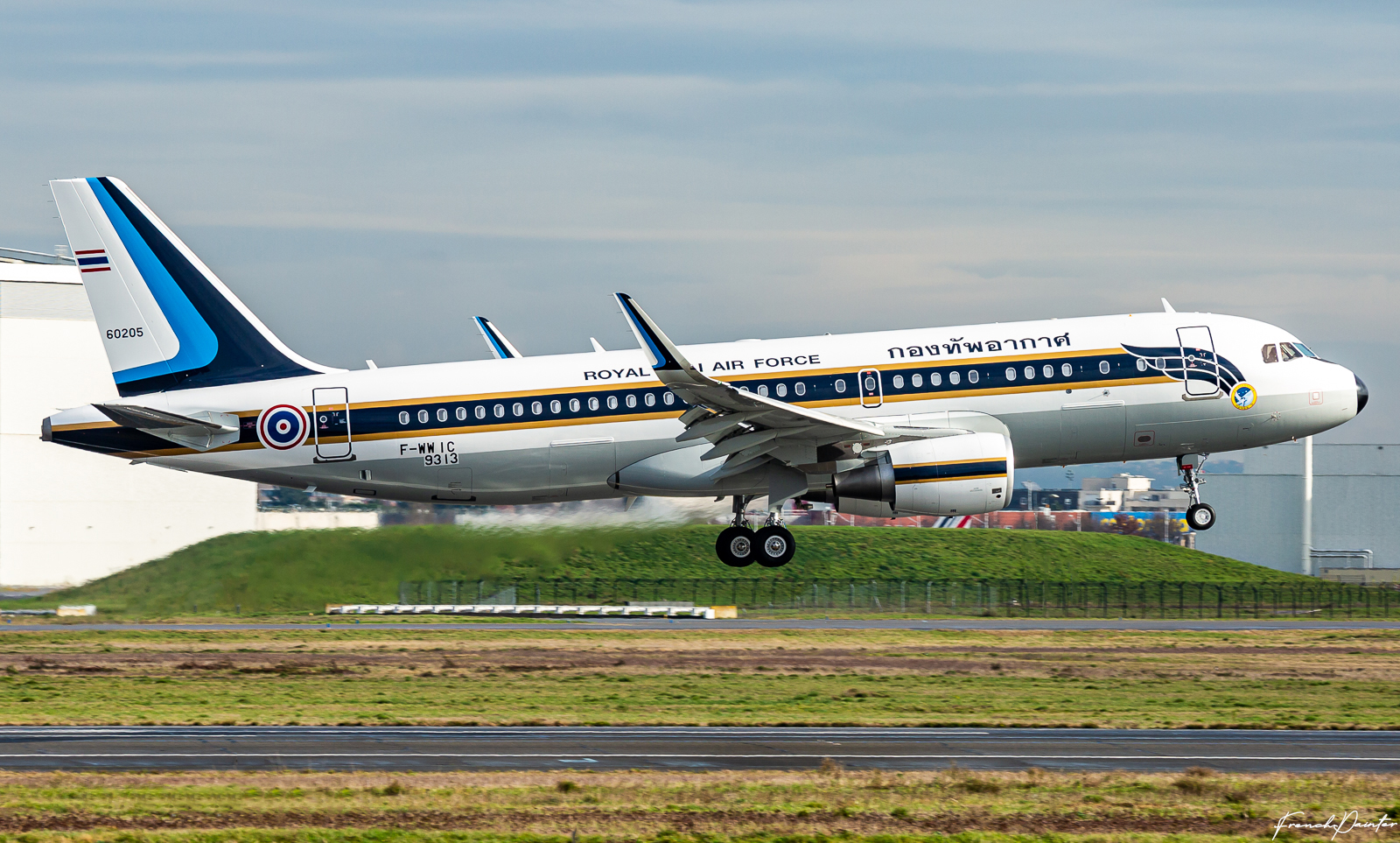 DEFENSE STUDIES: First Flight of A320CJ for the RTAF