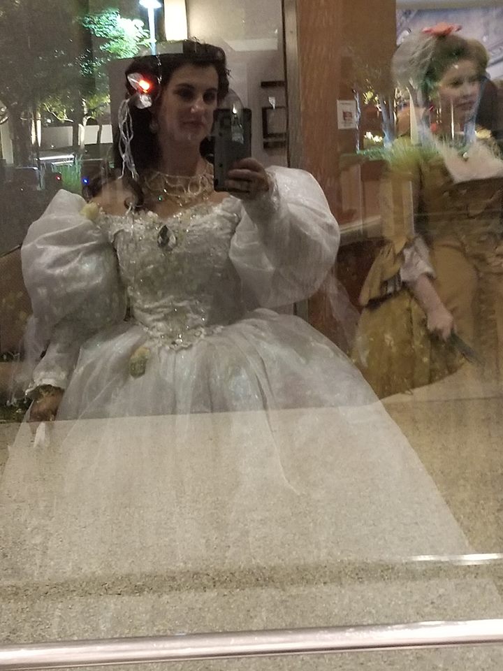 La Dauphine: The Sarah Masquerade Gown from Labyrinth - Part Two