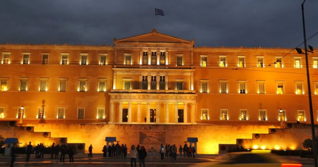 ΠΡΟΣΠΑΘΟΥΝ ΝΑ ΑΛΛΑΞΟΥΝ ΑΝΤΖΕΝΤΑ... ΘΑ ΠΡΟΛΑΒΟΥΝ; ΣΥΝΤΑΓΜΑΤΙΚΗ ...