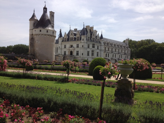 History Undressed: Castle of the Week: Chenonceau: The ladies’ chateau