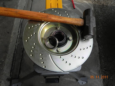 Tripp's TR6: Front Brake Rotors, Wheel Hubs, and Jack Drews Axle Upgrade