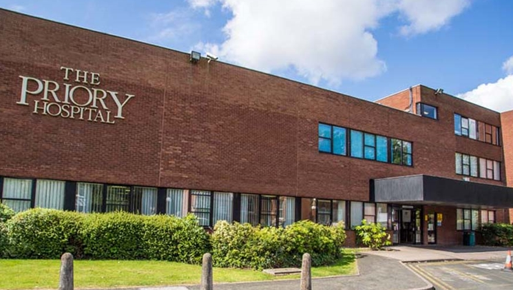 8). THE PRIORY: | TOP 10 HOSPITALS IN THE WORLD