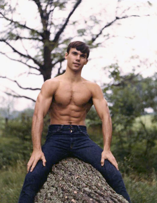 MALE MODELS FROM THE PAST: JOHNNY CONNELLY (Metecue Assoc. of Michigan ...