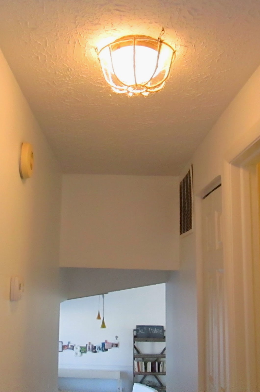 Chelsea's Garage: DIY: Disguise a generic ceiling light