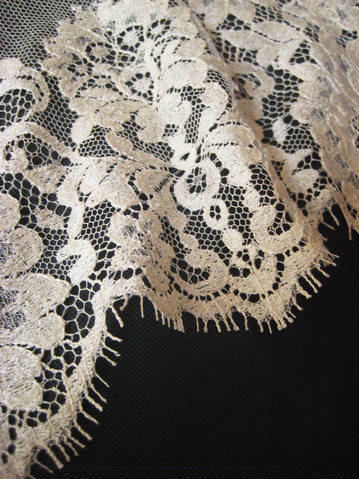 we are all magpies: solstiss lace samples