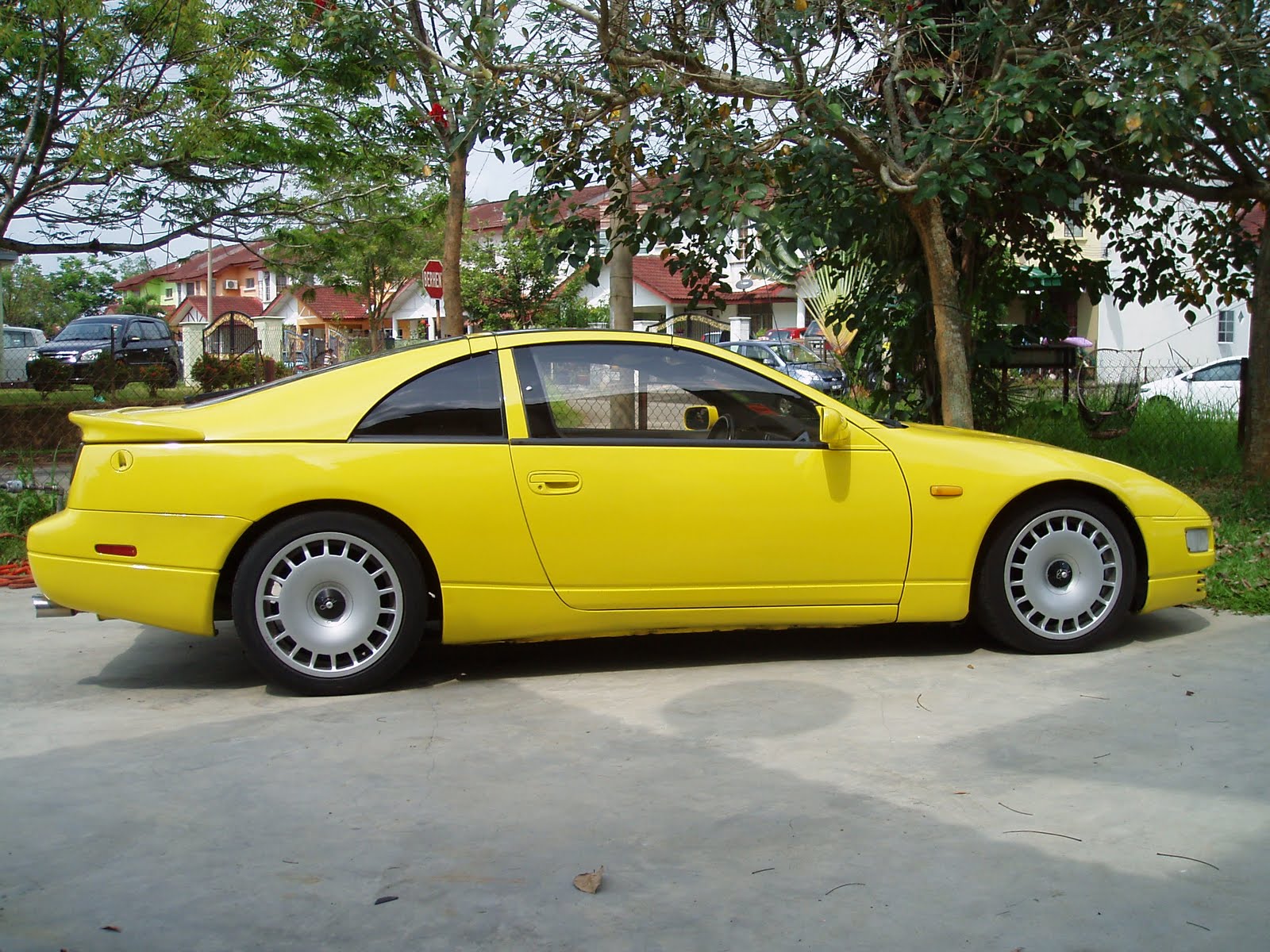 DANI PROTONS: Nissan 300ZX (Fairlady Z) Z32 2+2 Twin Turbo for sale