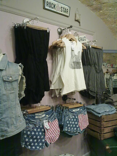 The Realm of Fashion Blog : Welcome to Brandy Melville U.S.A.