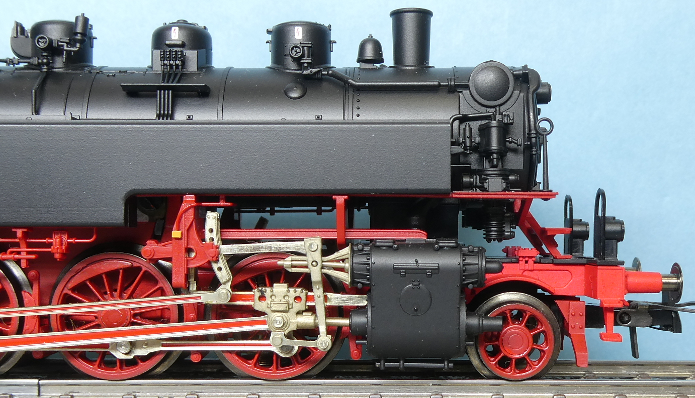 ドイツ連邦鉄道 DB 貨物用タンク式蒸気機関車 BR 86 739号機 (Fleischmann 4086)