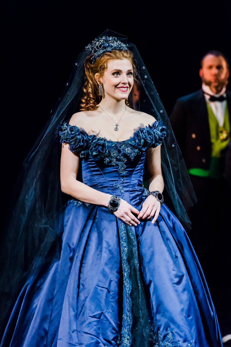 Seattle Opera Blog: Cinderella lights up the stage with vocal fireworks