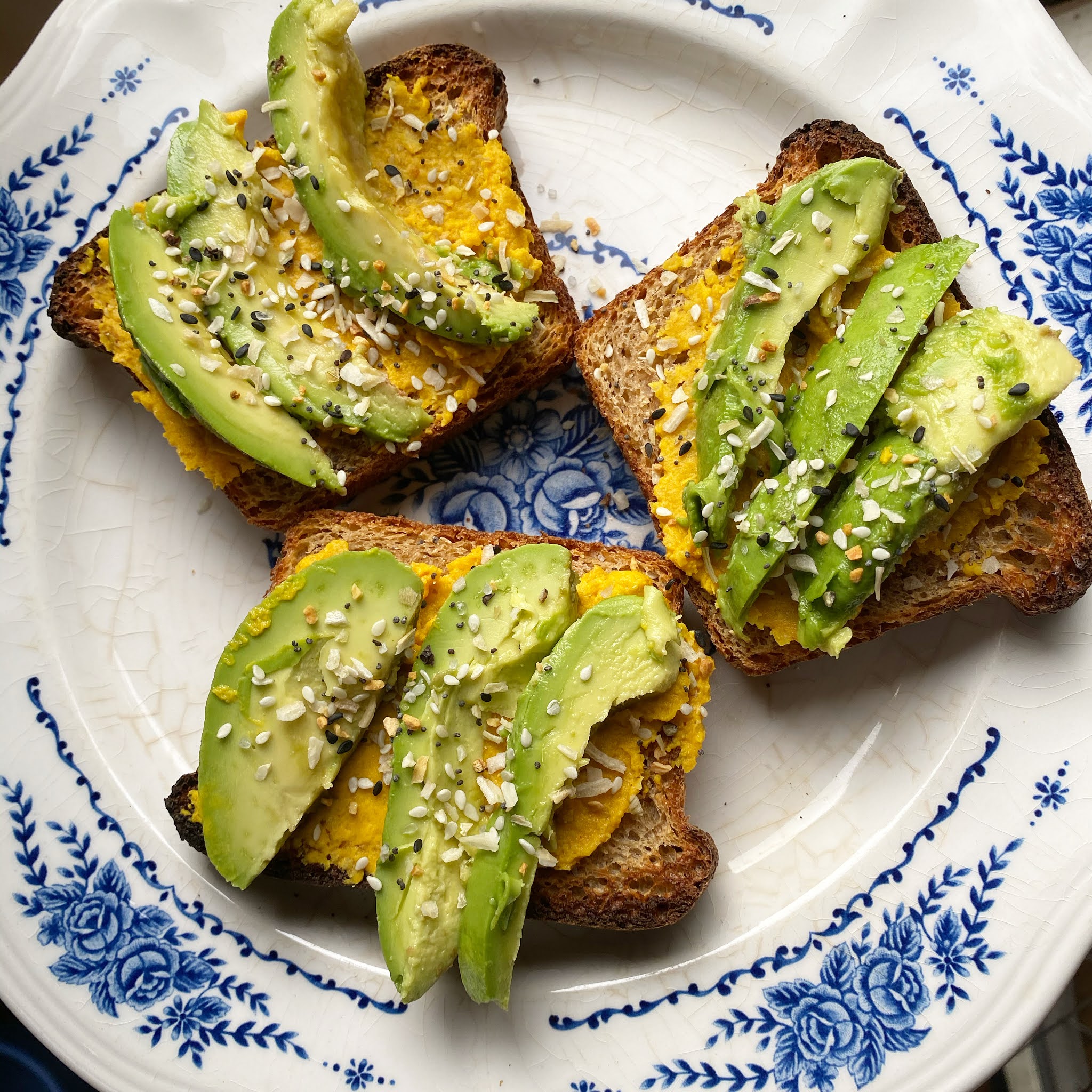 Vegan Crunk: Vegan Chalking Night & Avocado Toast!