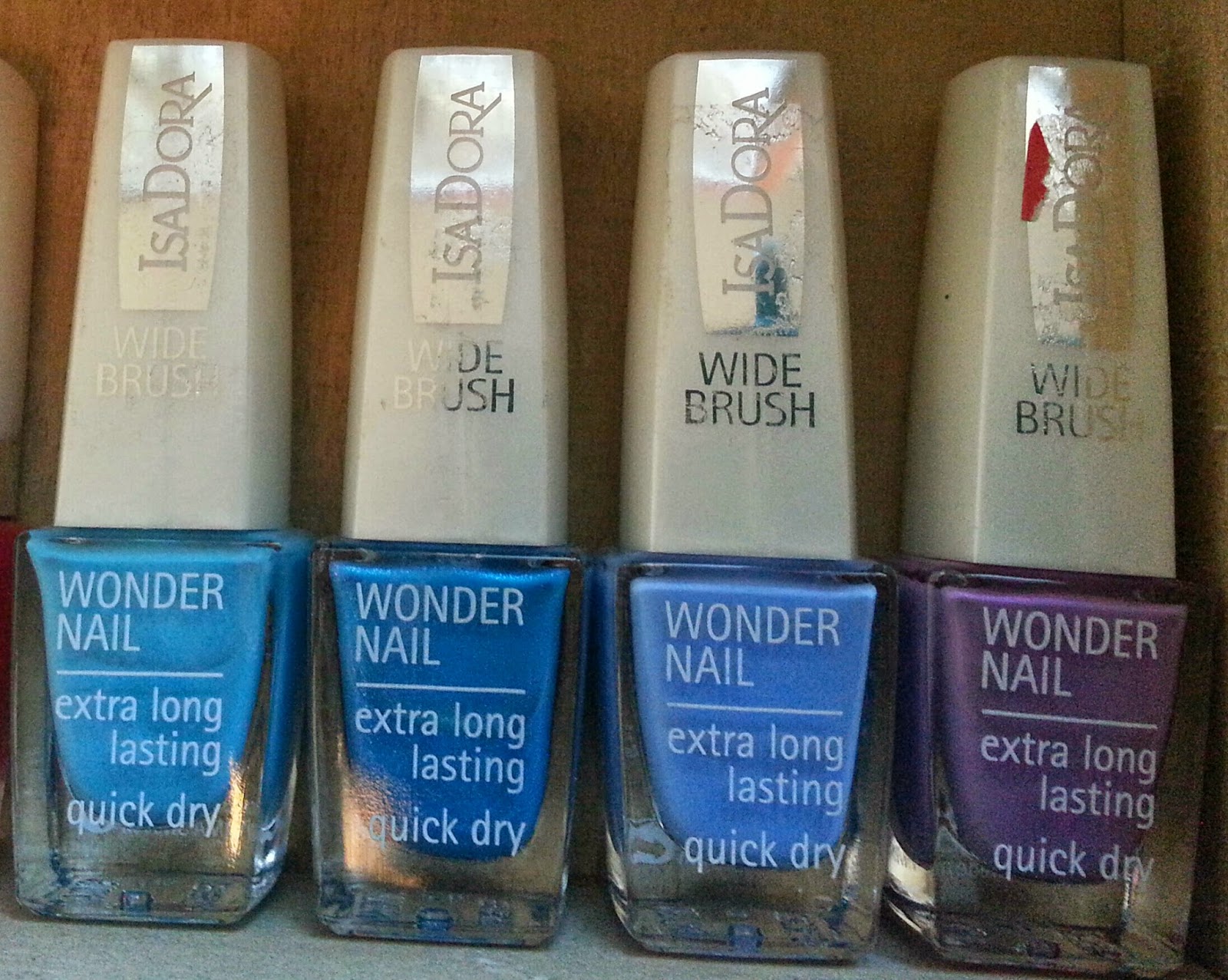 Nail Art Norway: Nail Art Norway: My humble nail polish collection